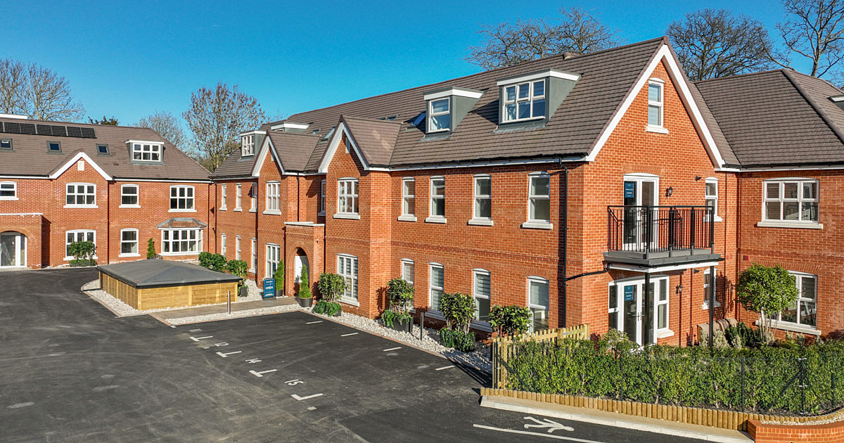 Meadow Court Apartments in Iver | New Luxury Homes by Kebbell